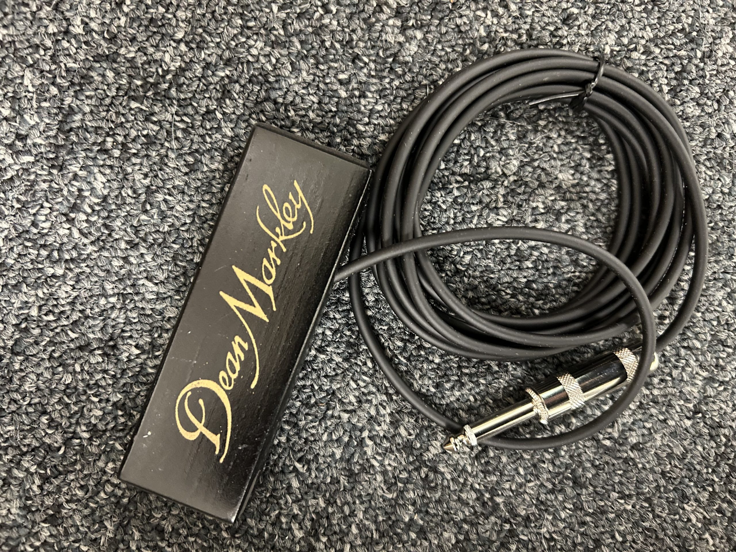 Dean Markley Pro Mag Grand Acoustic Pickup – Lillo's School of Modern ...